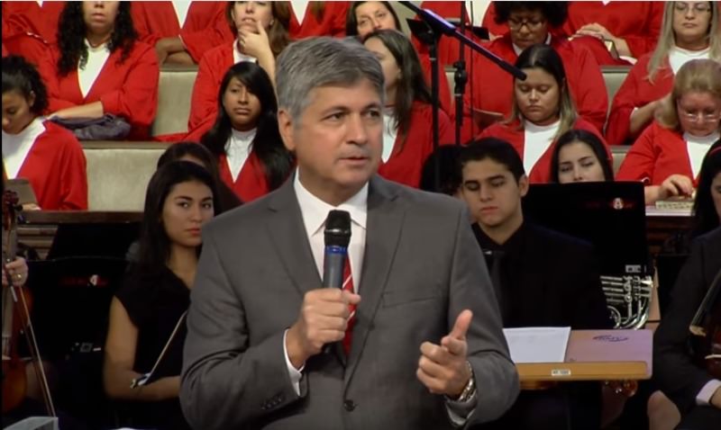 Pastor Jonas Arrais incentiva preparo para volta de Jesus - UNASP Noticias